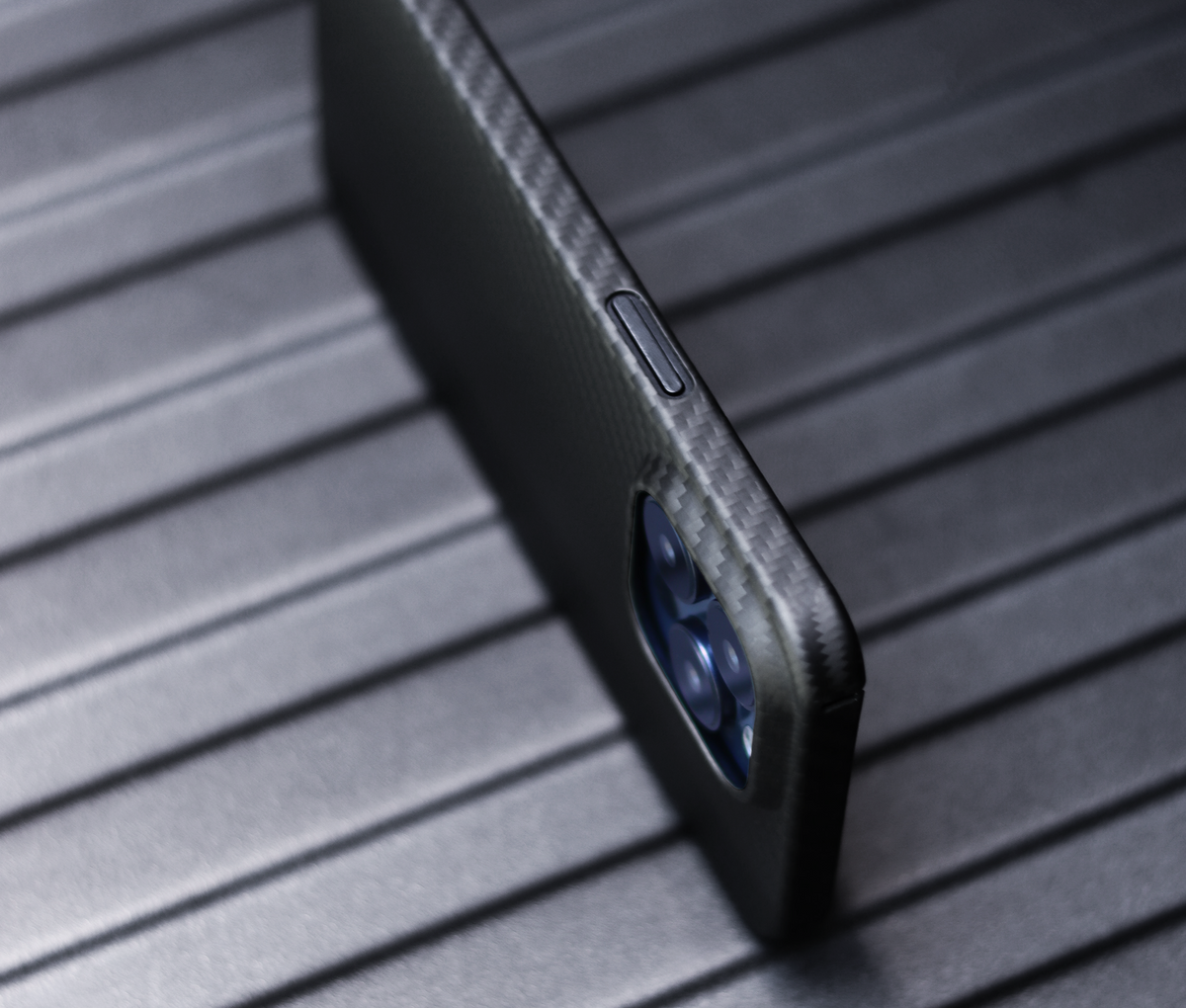 Aramid Fiber Nothing Case | Volaris